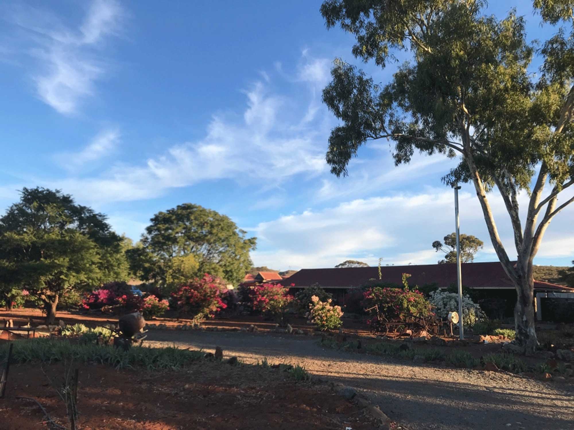 Working in a Roadhouse - Australia Backpackers Guide